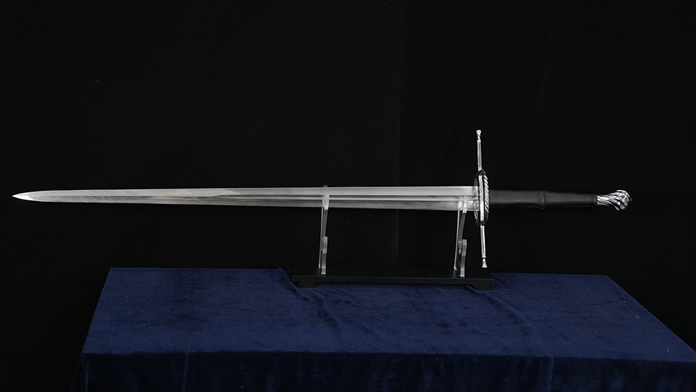 Swordier Type XVIIIb Hollow Ground Blade with Ring Pommel Longsword