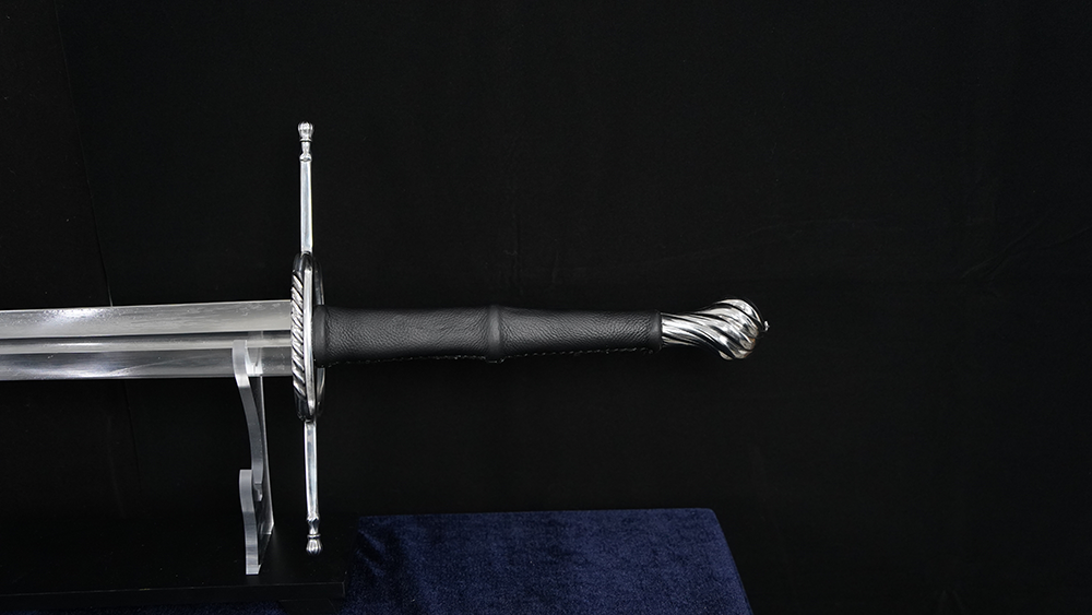 Swordier Type XVIIIb Hollow Ground Blade with Ring Pommel Longsword