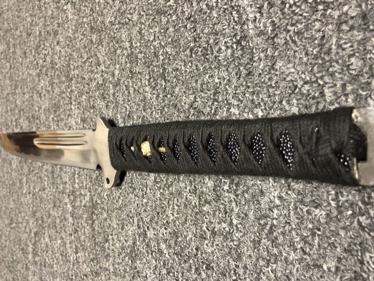 Probably the Last Sword in Time For Christmas (and it’s a real bargain ...